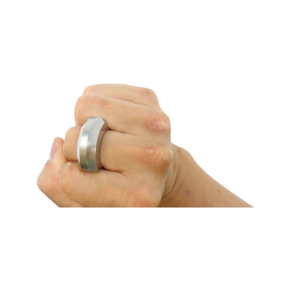 Single Finger Knuckle Duster – Titanium